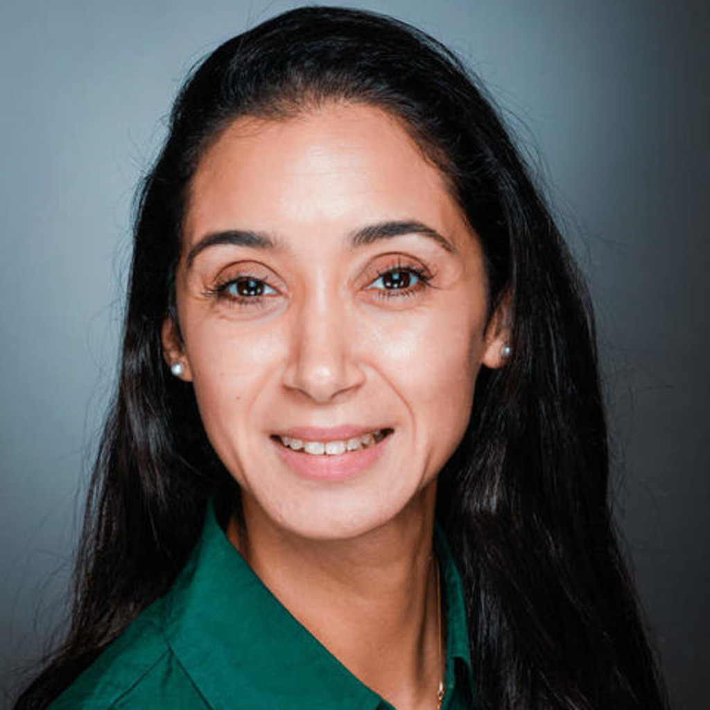 NAJOUA OUASSIM: Ausbildung und Berufserfahrung | XING