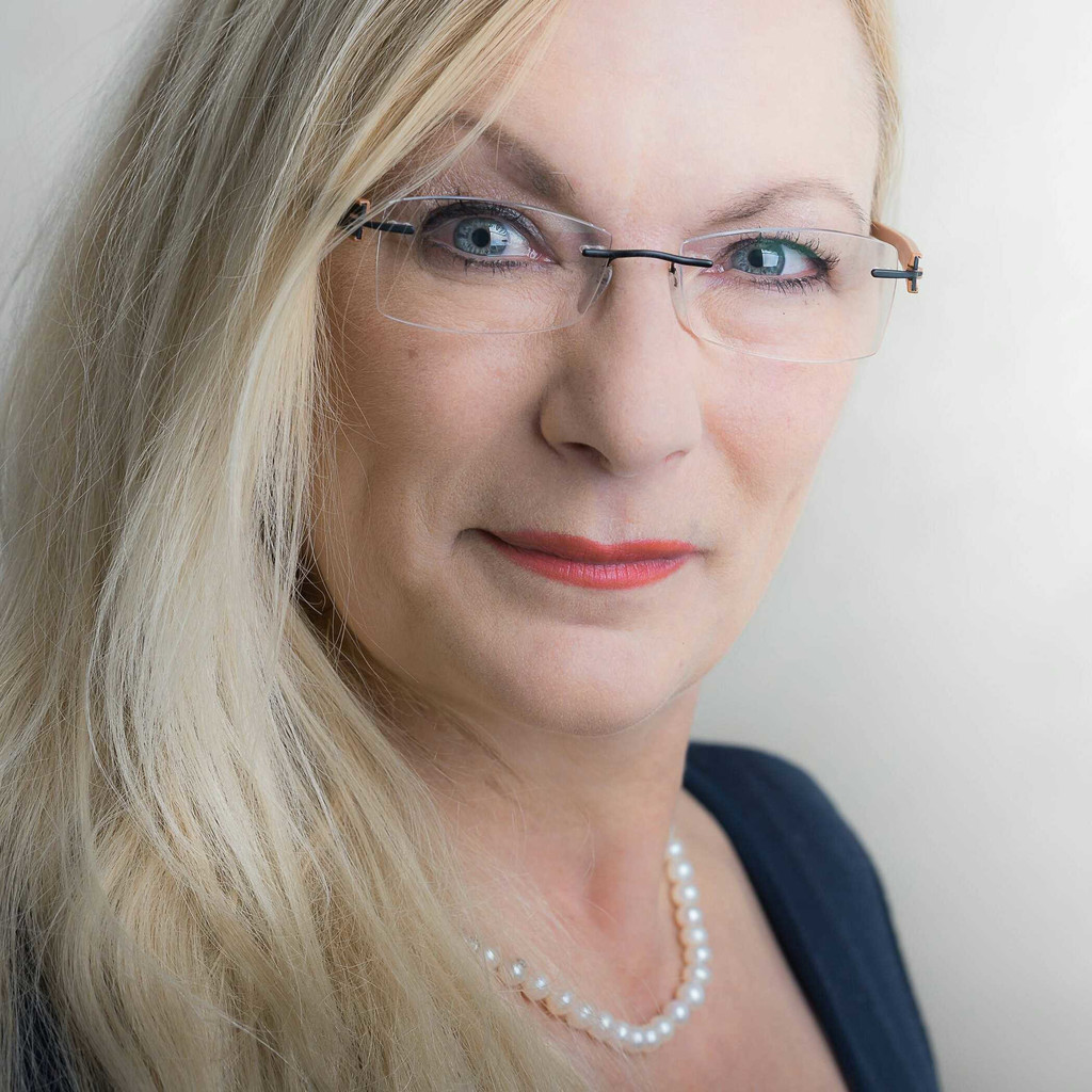 Bea Bachmann - Arbeitm. Assistentin - BG BAU | XING