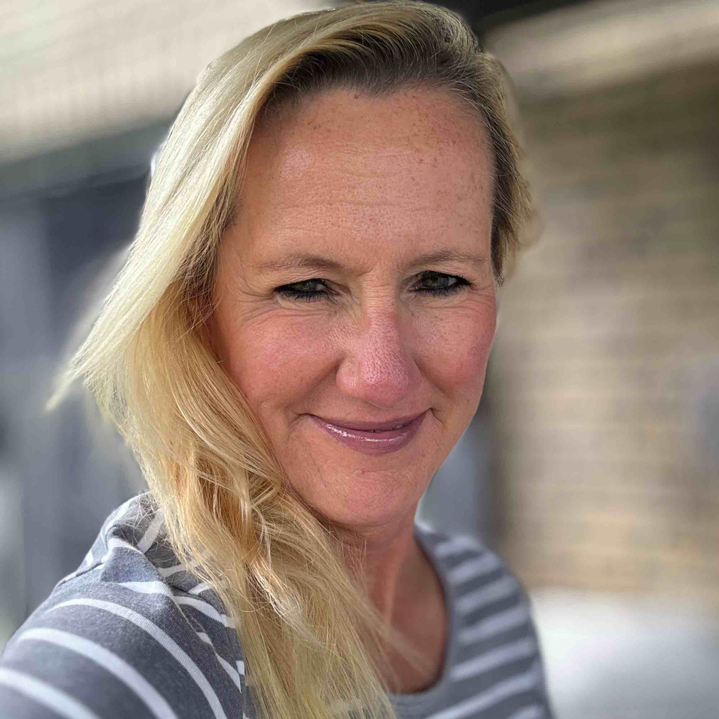 Marion Esser - Debitorenbuchhalterin - Saurer Spinning Solutions GmbH ...