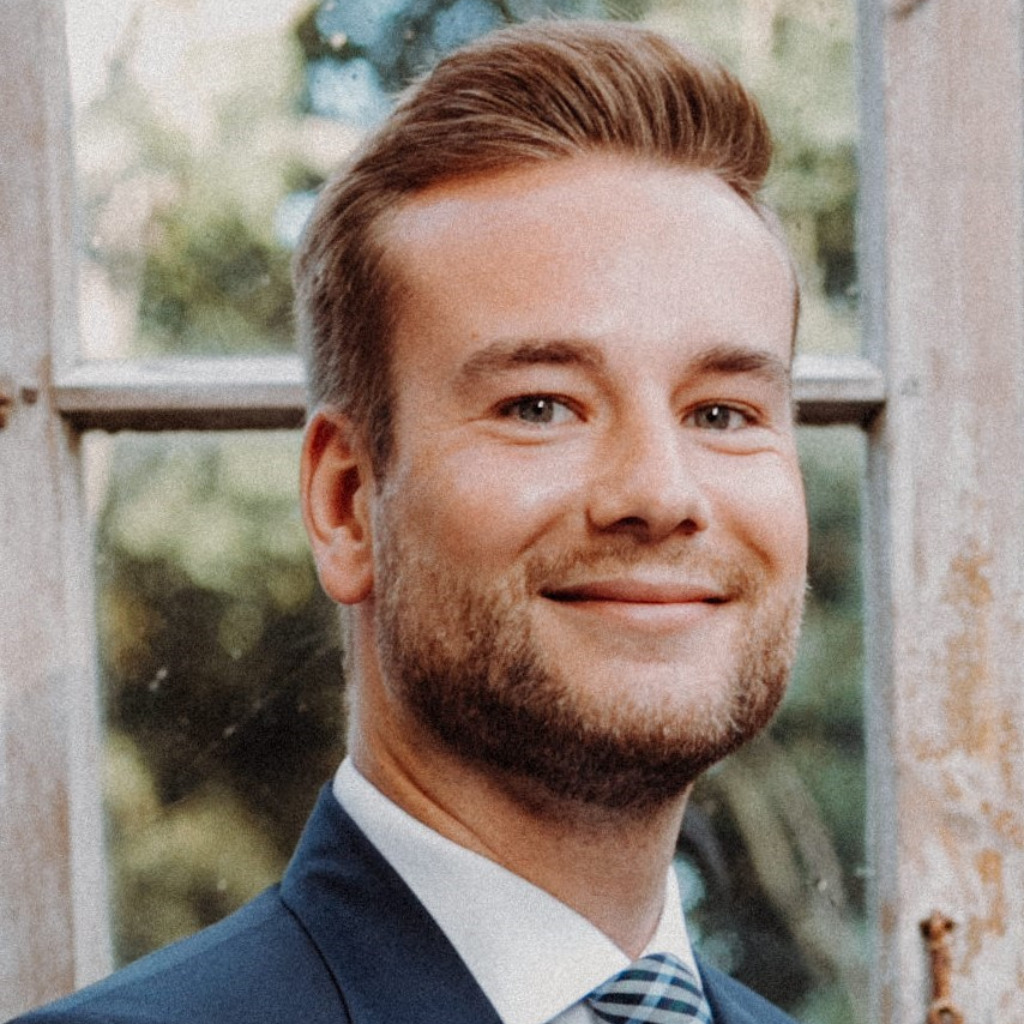 Adrian Wolf - Vice President, Head of Strategic Customer Program EMEA ...