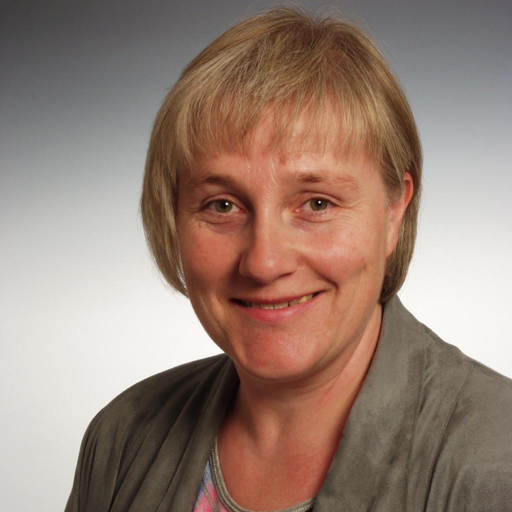 Alexandra Steinacker-Weiß - Verwaltungsmitarbeiterin - Forst BW AöR | XING