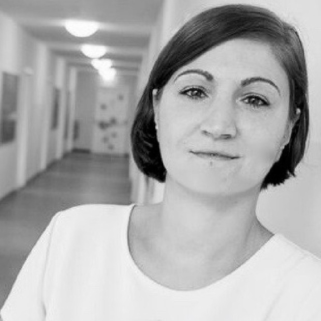 Mara Fischer's Instagram, Twitter & Facebook on IDCrawl