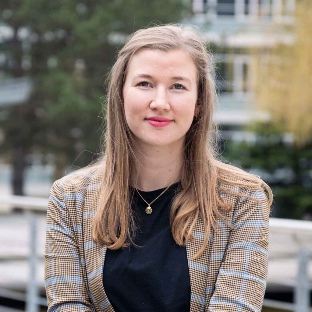 Julia Fehr - Referentin Personalmarketing - NÜRNBERGER Versicherung | XING