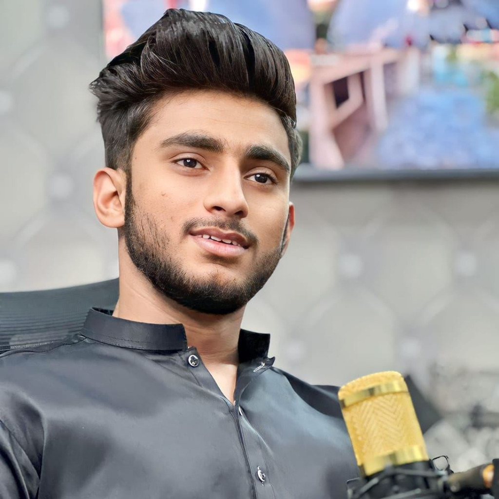 Hasnain Sultan - Branch Owner - Dankash (Rahim Yar Khan) | XING