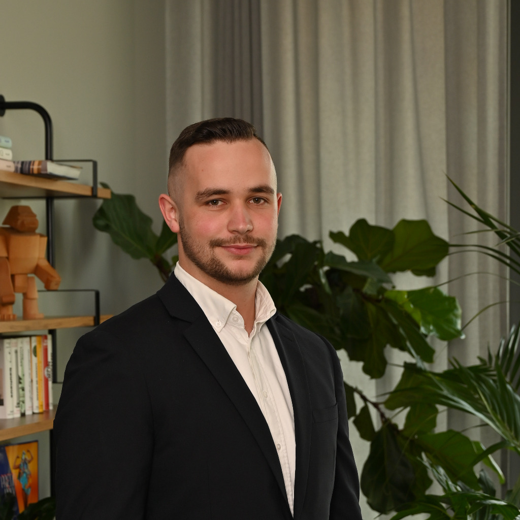 Marius Tesch - Recruitment Consultant - Nigel frank International | XING