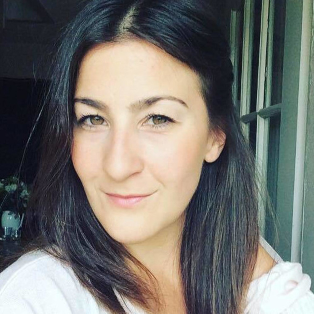 Selina Jael Graham - Projektleiterin Marketing und Kommunikation ...