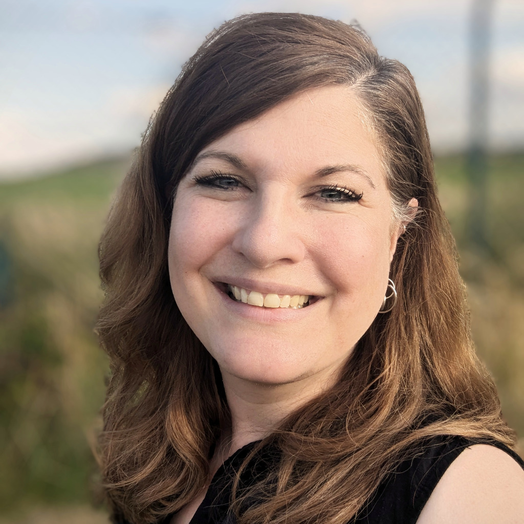 Anke Hütte - Fachstellenleitung Netzwerk Kinderschutz und Prävention - Stadt Bad Salzuflen | XING