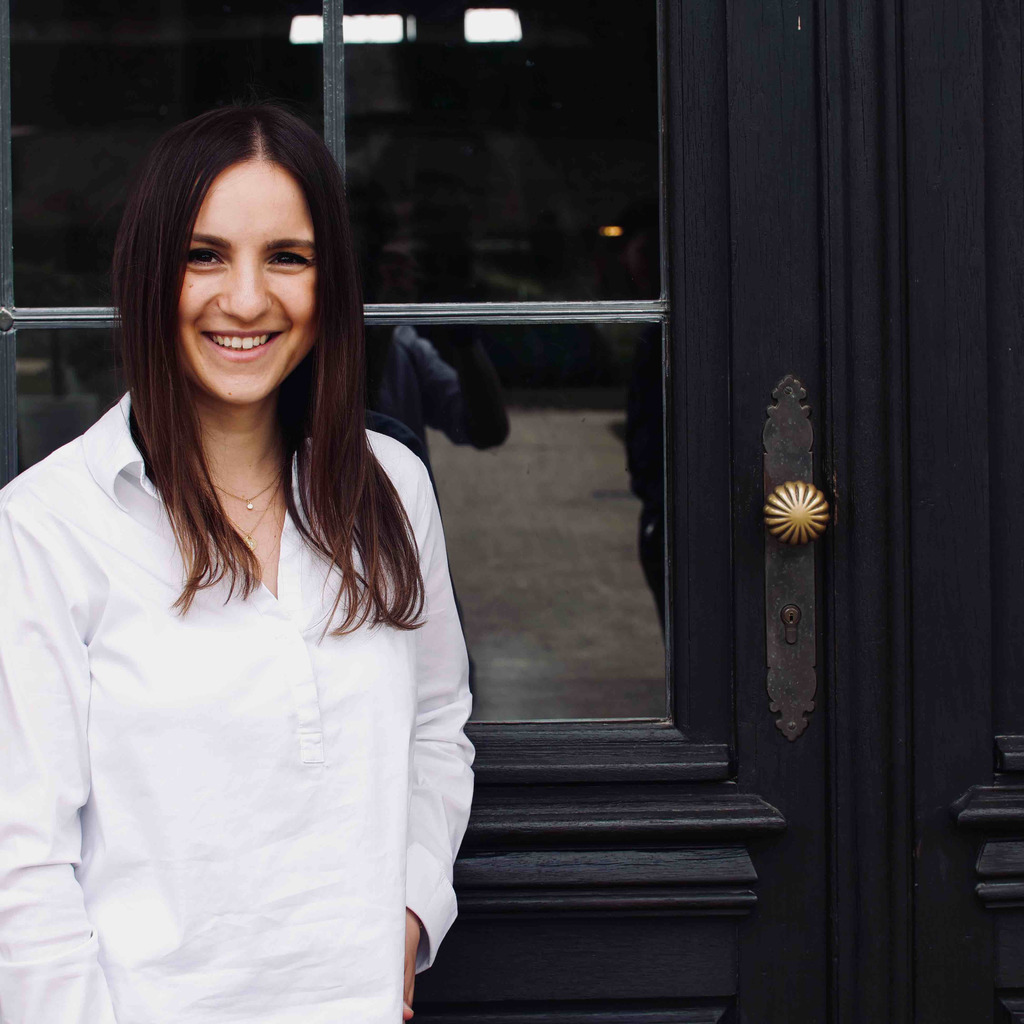 Julia Zeiser - Prokuristin - JJ Zeiser GmbH | XING