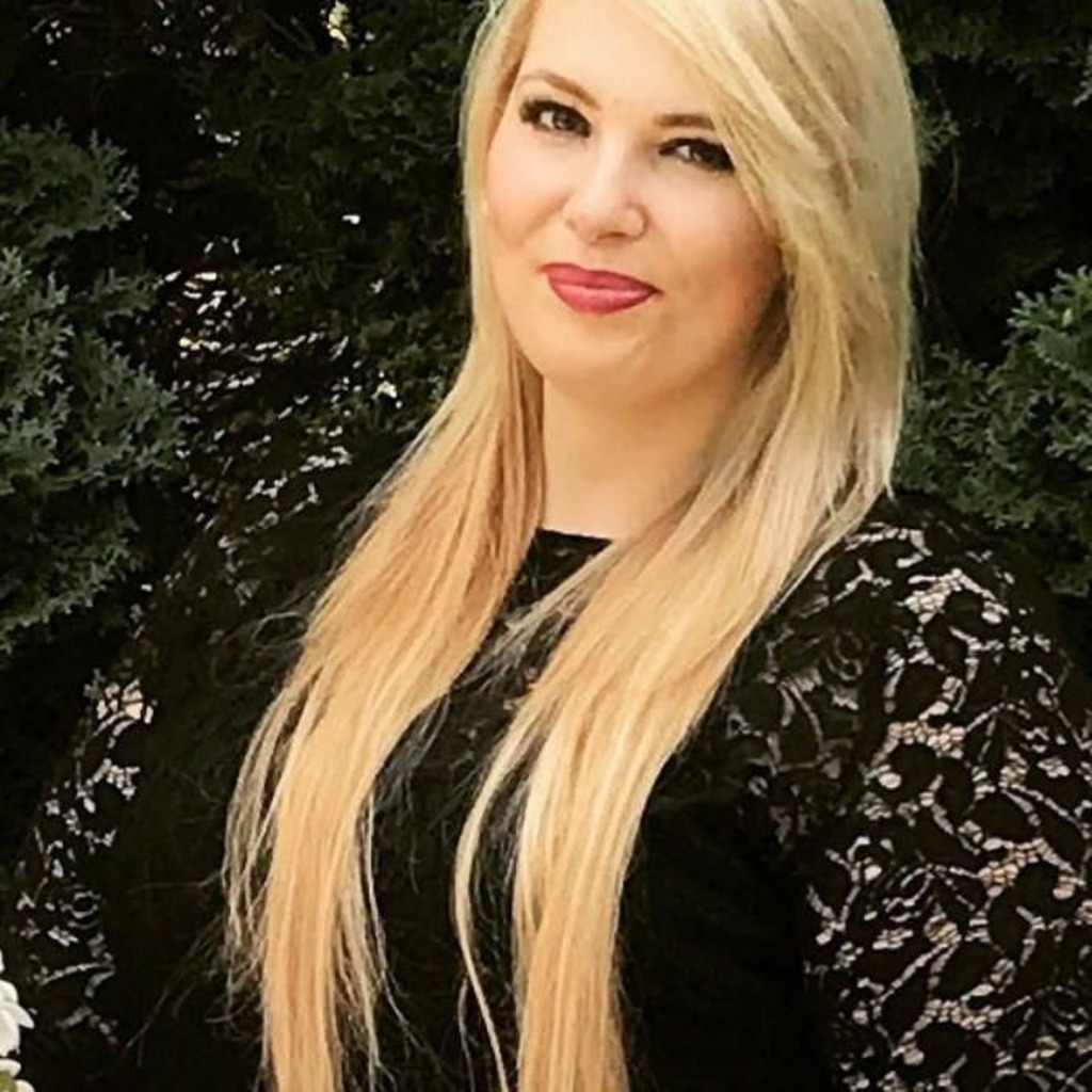 Lisa Schäfer - Kauffrau Einzelhandel - Edeka Rees | XING