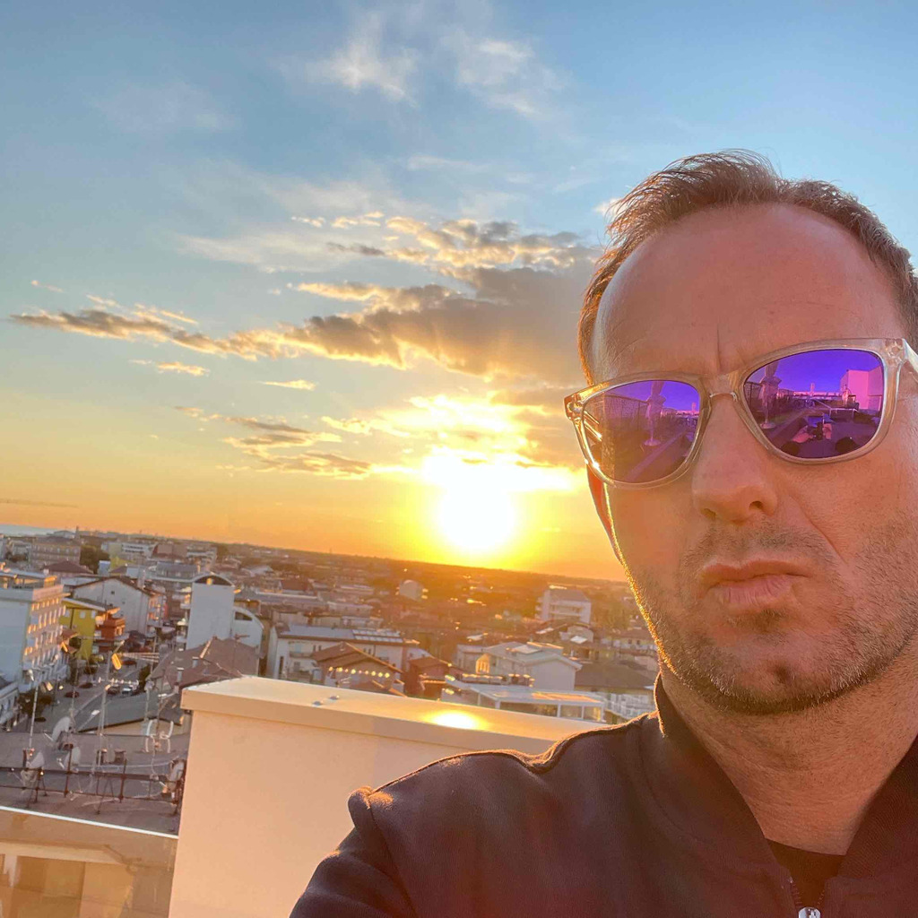 Christian Buechner in der Personensuche von Das Telefonbuch