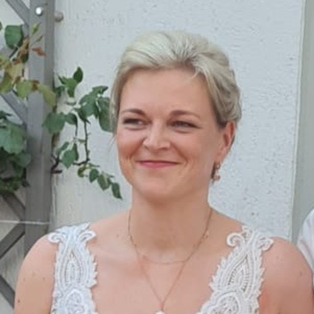 Tina Jankowski - Wirtschaftsassistentin für Informationsverarbeitung - Berufsfachschule Julius ...