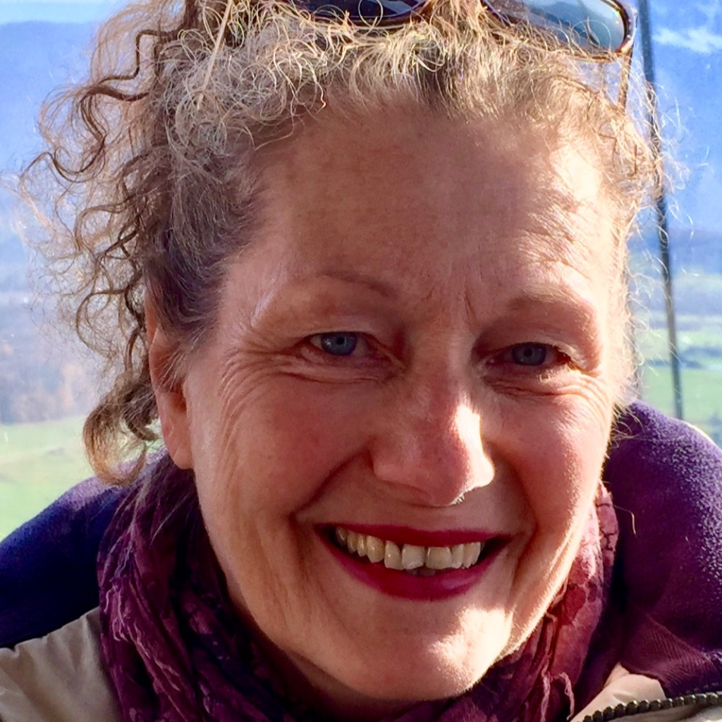 Christina Kirschstein - Vertriebsleiterin - EverBeauty UG & Co. KG | XING