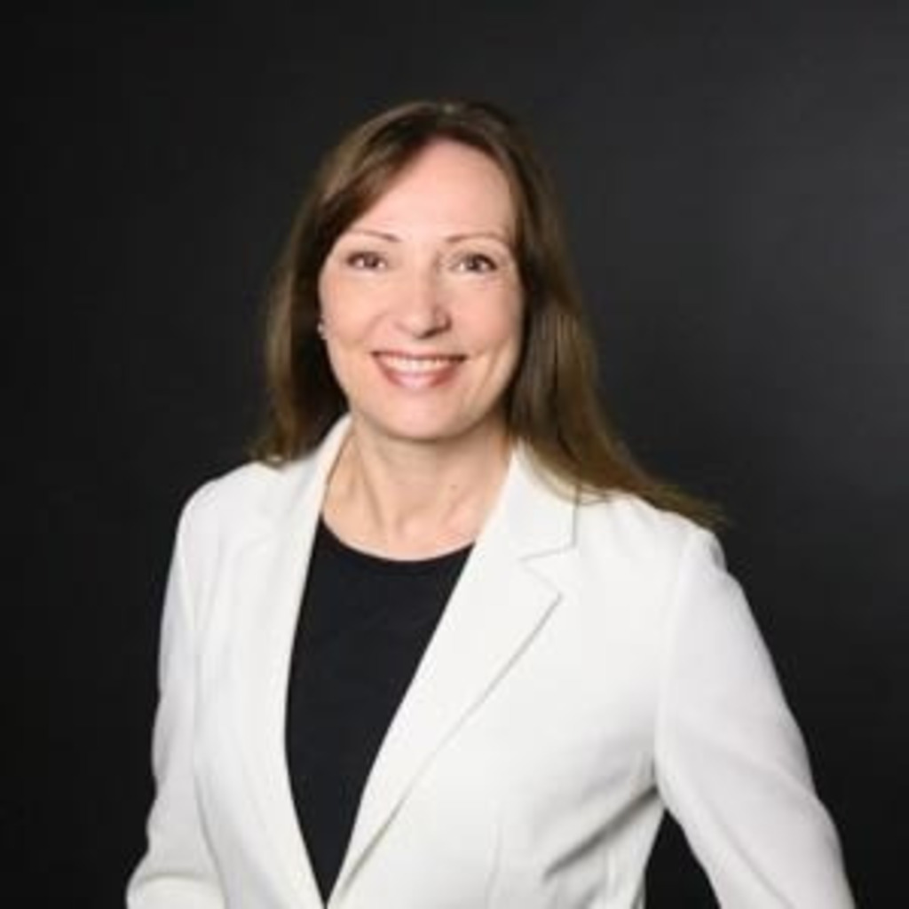 Sabine Beck - Head of CLP Operations Northern Europe - AXA Partners | XING