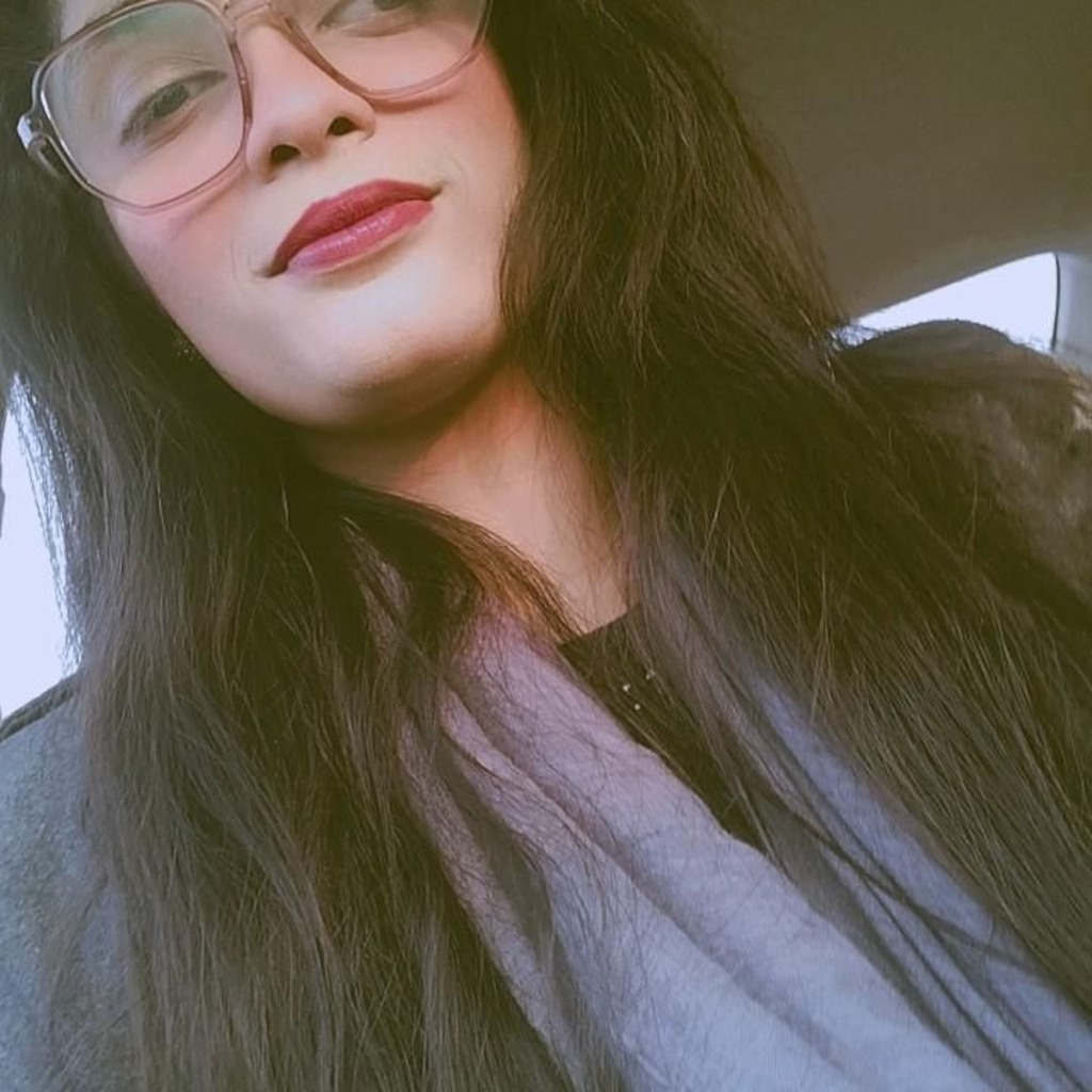 Saba Khalid - Creative Director - Yes | XING