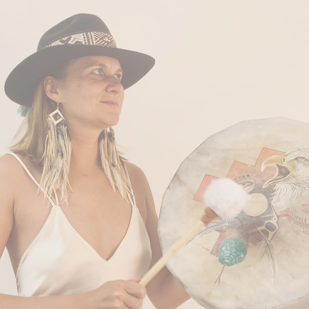 Birte Karina Peters - Female Empowerment: Traumaintegration, Intimität ...