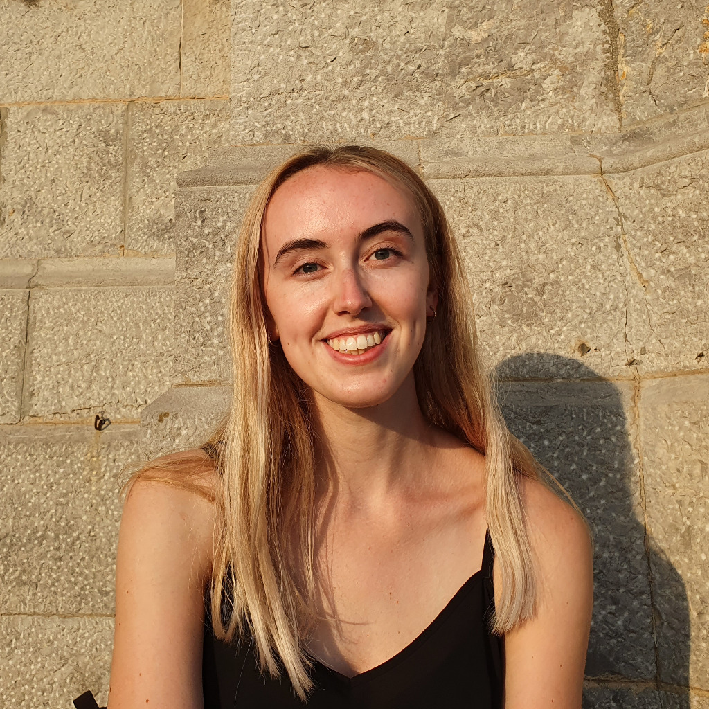 Vickie Houlihan - Recruitment Consultant - Austin Fraser | XING