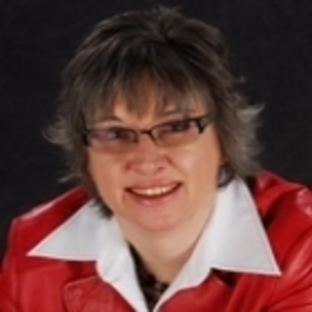 Brenda Collard-Mills - Owner - Robust Resumes and Resources | XING