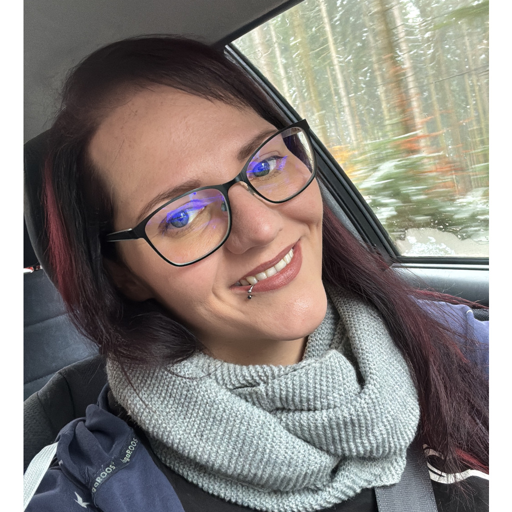 Sara Neumann - Produktionsplanerin - Ingenieurbüro Weißflog | XING