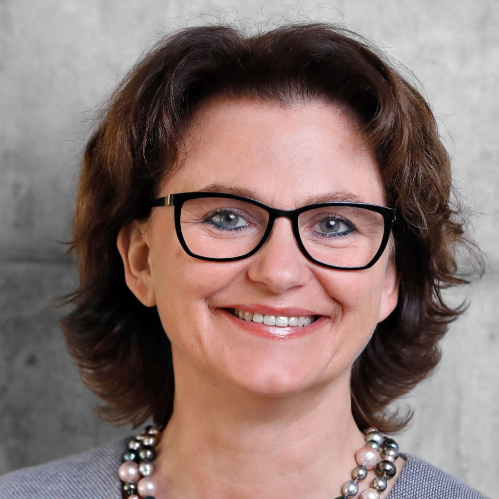 Birgit Schechner - Vice President HR + IT - SÜDPACK GmbH & Co. KG | XING