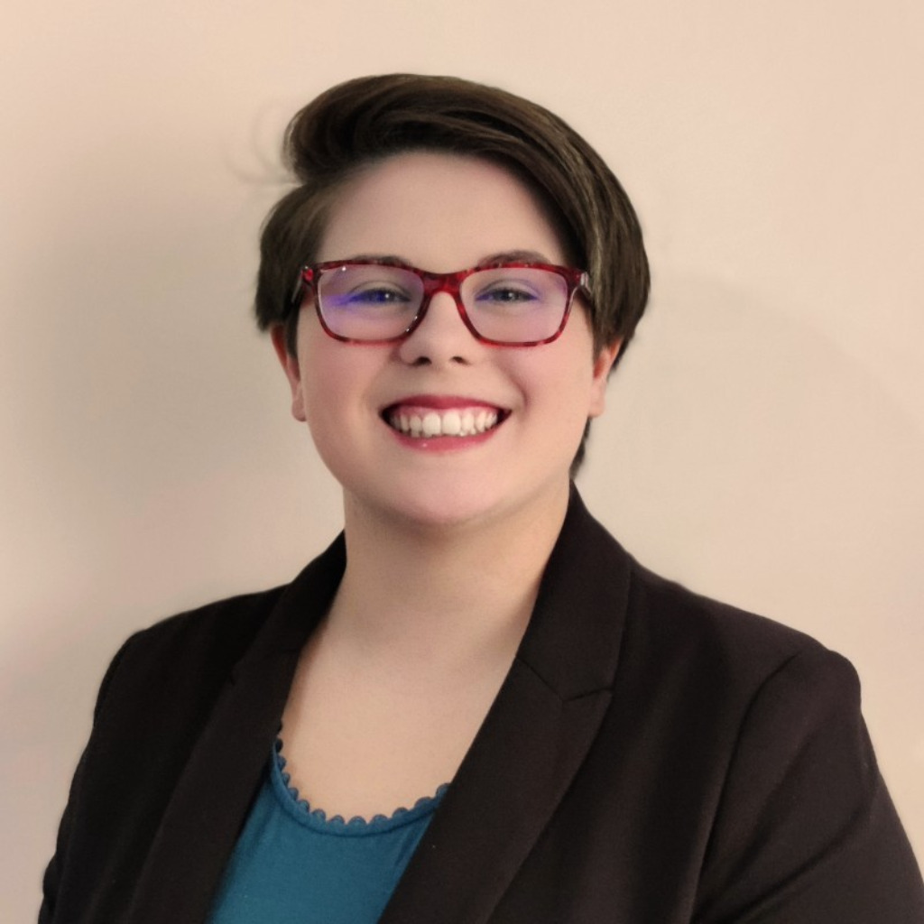 Samantha Riedener - IT Consultant - Data Science - PRGH GmbH | XING