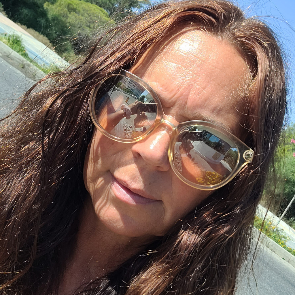 Sandra Sünnwoldt - Betriebswirtschaftslehre - HWO | XING