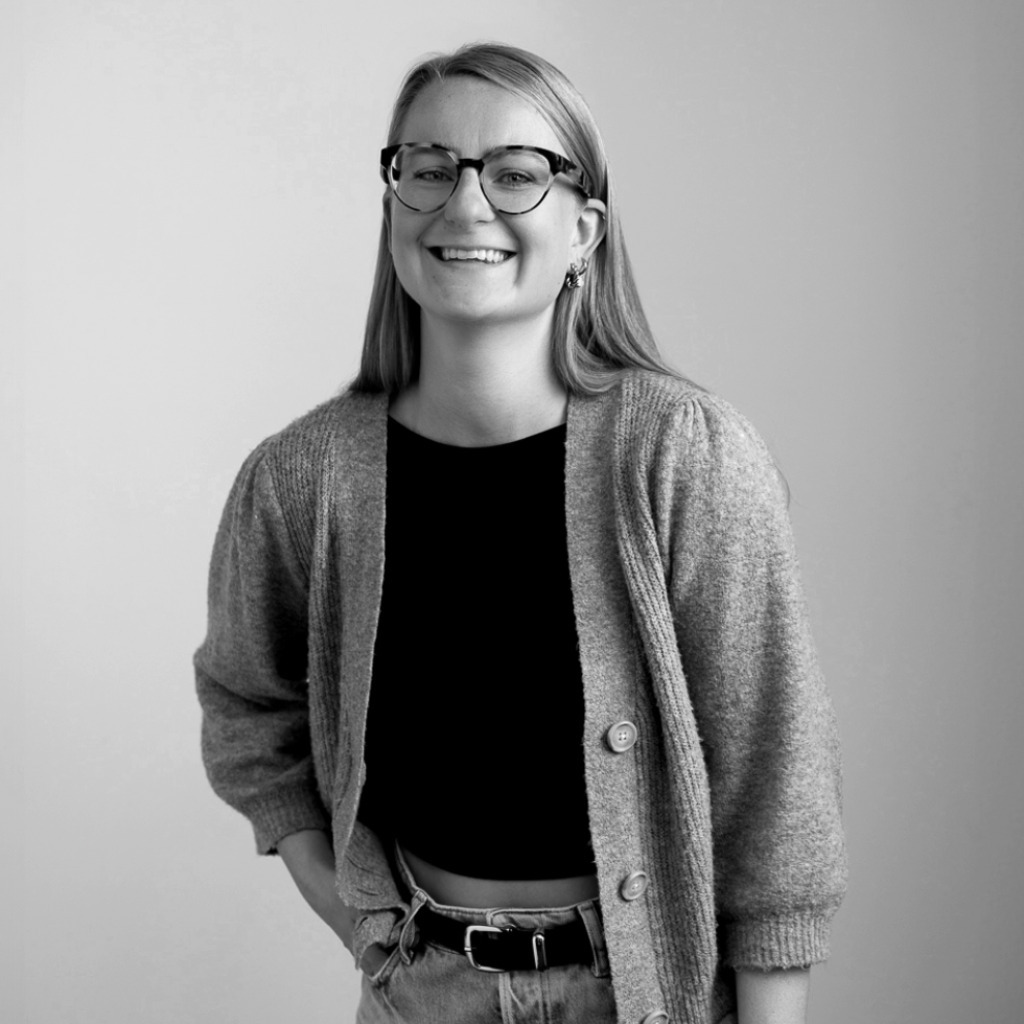 Pia Jasmin Becker - Senior Art Director - pilot group | XING