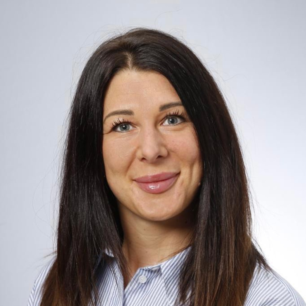 Sabine Wimmer - Regional Material Group Manager Packaging - MANN+HUMMEL Gruppe | XING