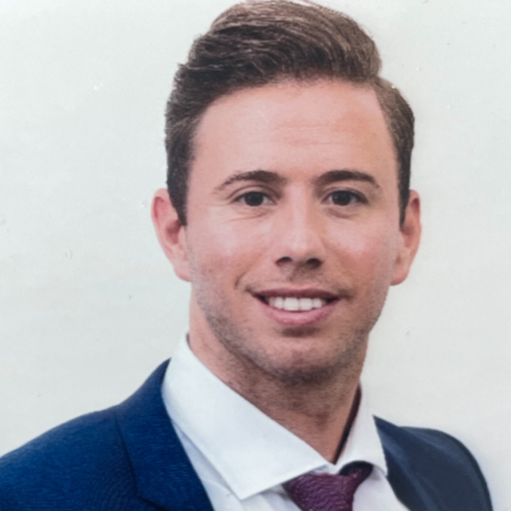 Simon Schwind - Key Account Manager - Menicon GmbH | XING