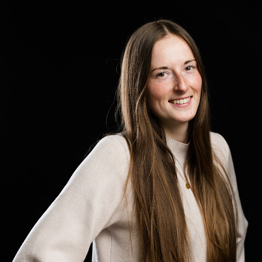 Nadine Schmidt - Recruiting & Personalentwicklung - Sander Gruppe | XING