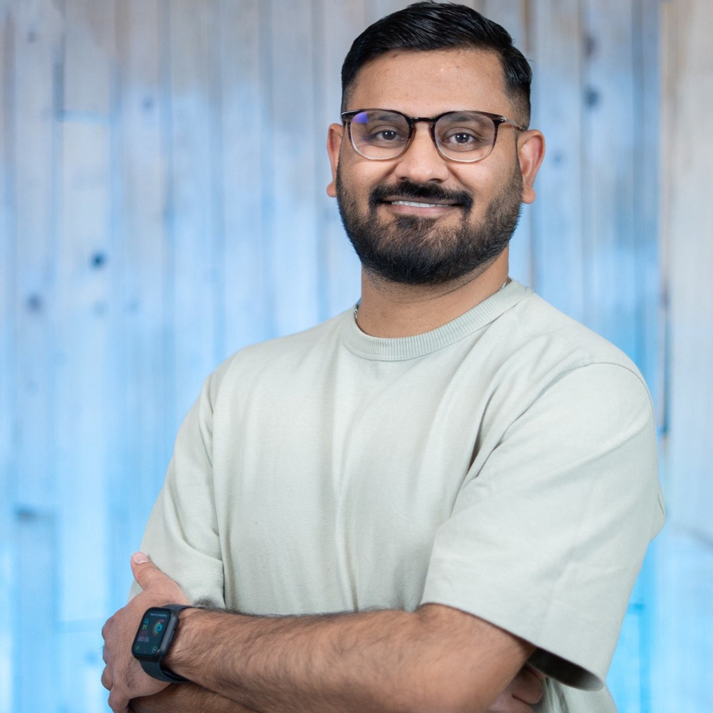 pavan thota - Information technology - Frankfurt University of Applied ...