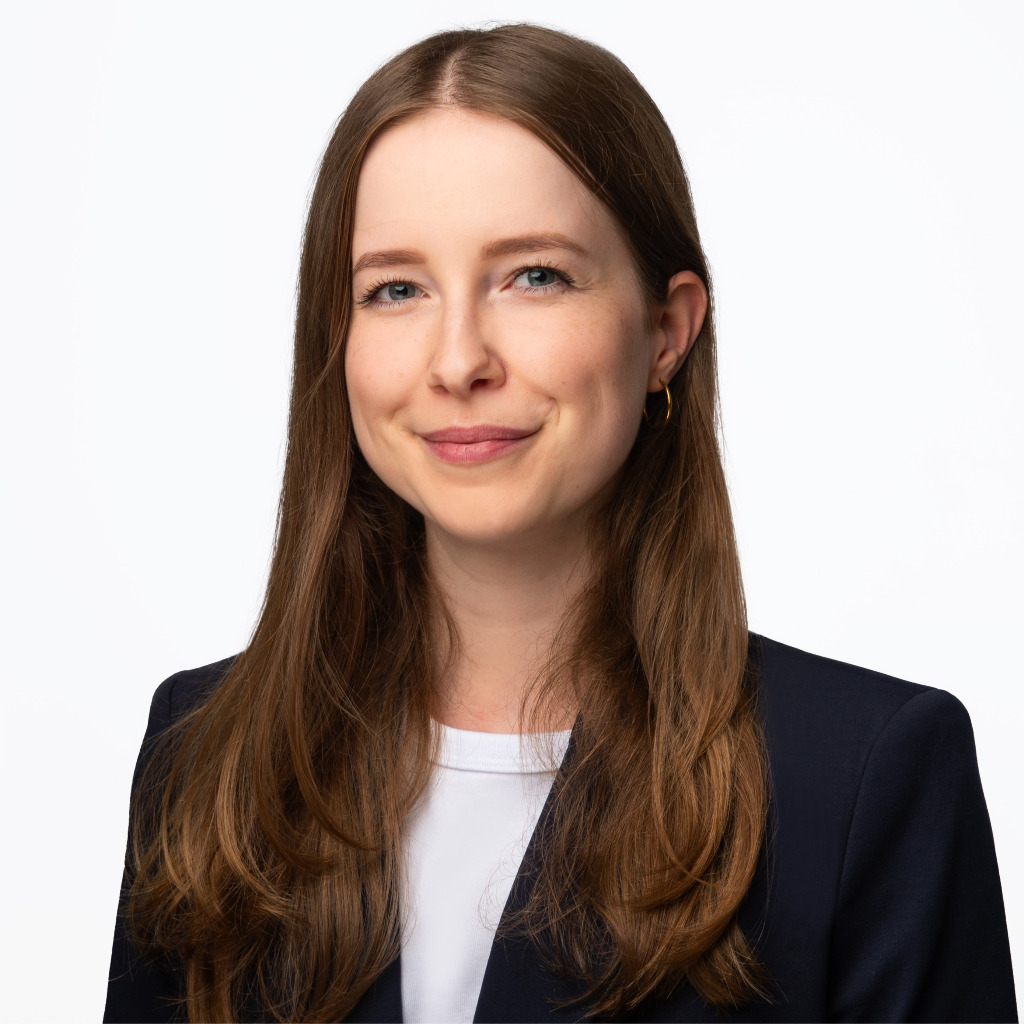 Julia Bold - Consultant - ifp – Executive Search. Management Diagnostik ...