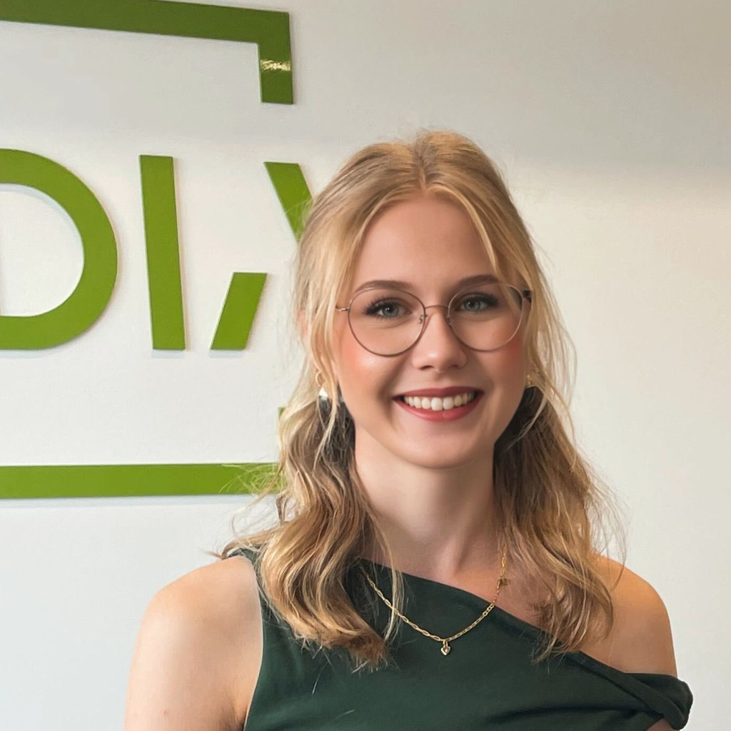 Fiona Weber - Salesforce Functional Consultant - DIA Digital Consulting ...