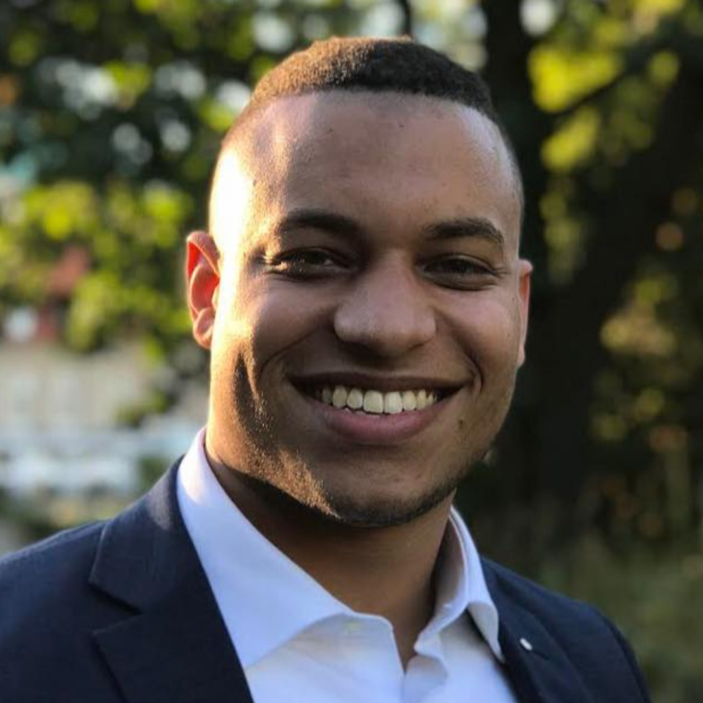 Marcus Teddy Mayer - Senior Consultant - tecis Finanzdienstleistungen ...