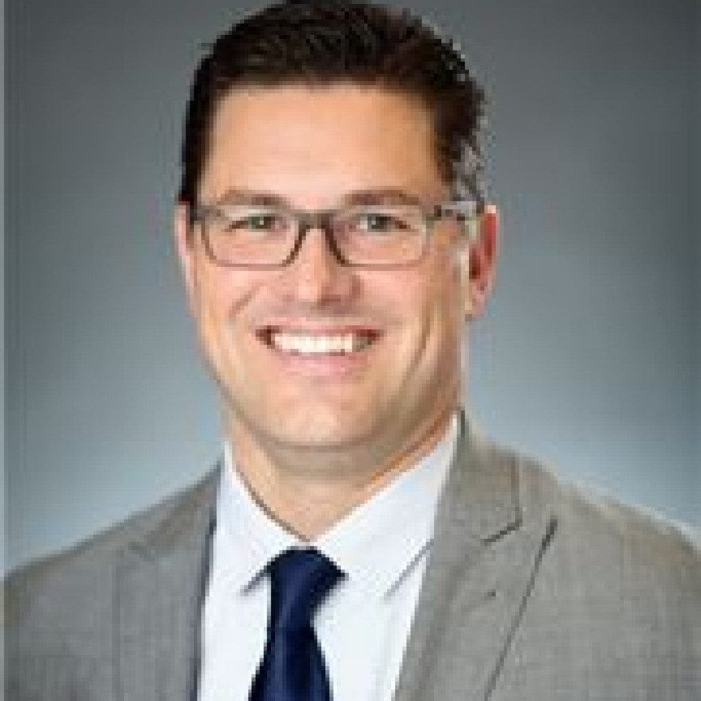 Casey Batten - Director of Primary Care Sports Medicine - Kerlan Jobe ...