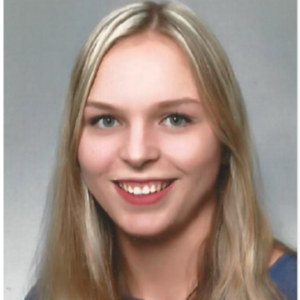 Nadine Kohl's Instagram, Twitter & Facebook on IDCrawl