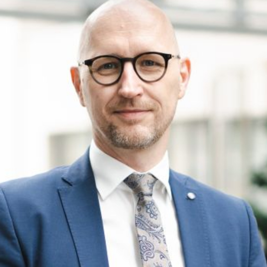 Thomas Lippke - Leitung Geschäftsbereich Systeme und Präqualifizierung ...