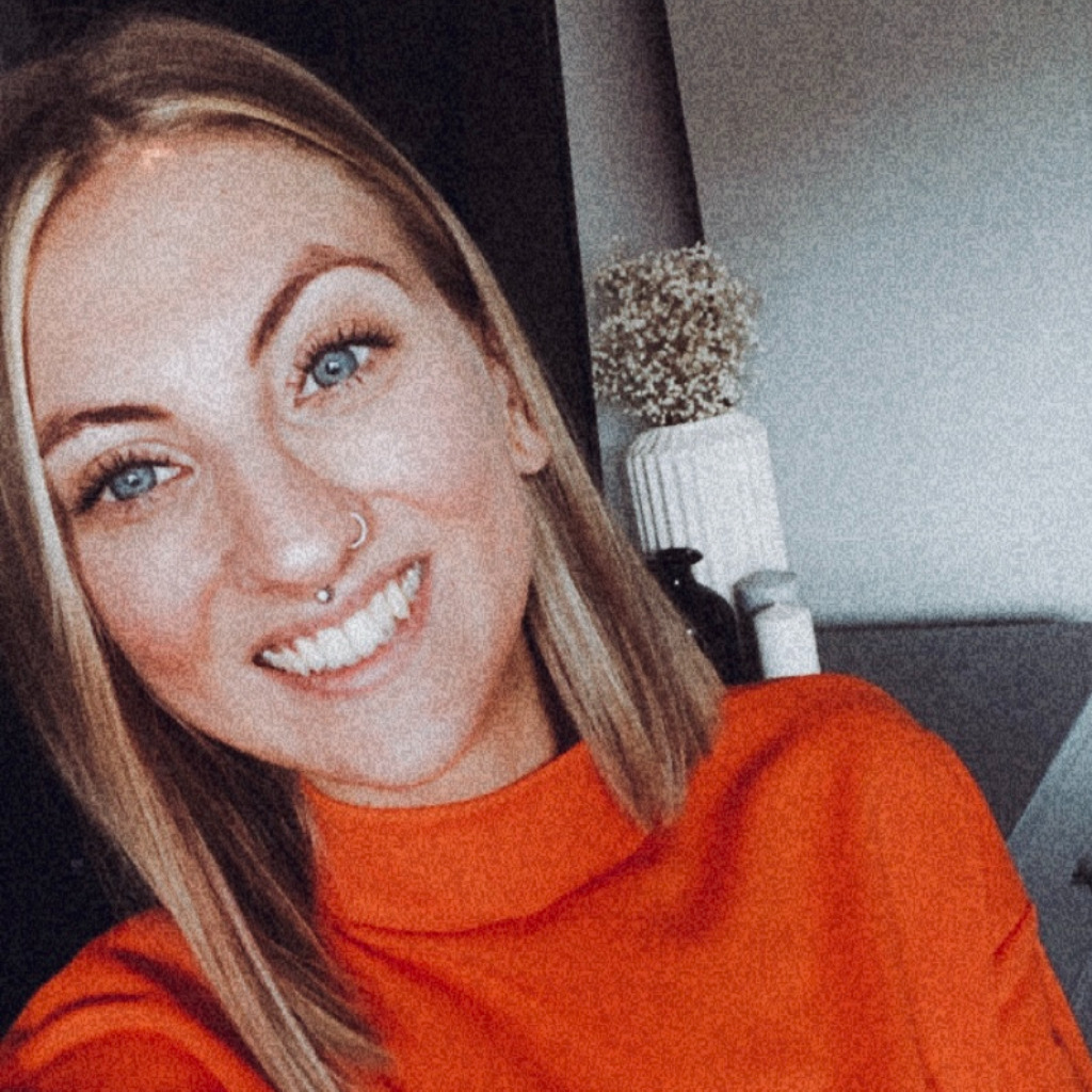 Mandy Peters's Instagram, Twitter & Facebook on IDCrawl