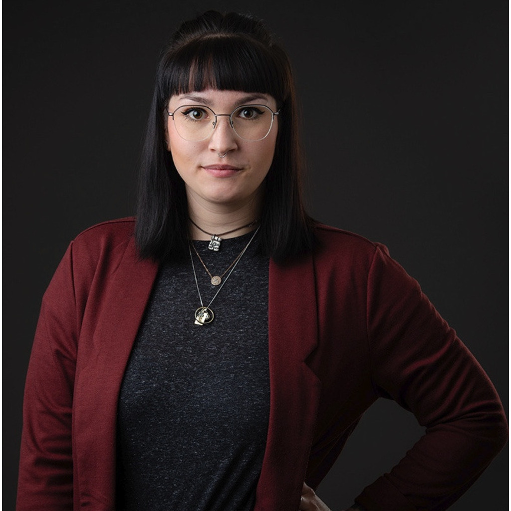 Lucy Hillmann - Augenoptikermeisterin - Fachschule für Augenoptik ...