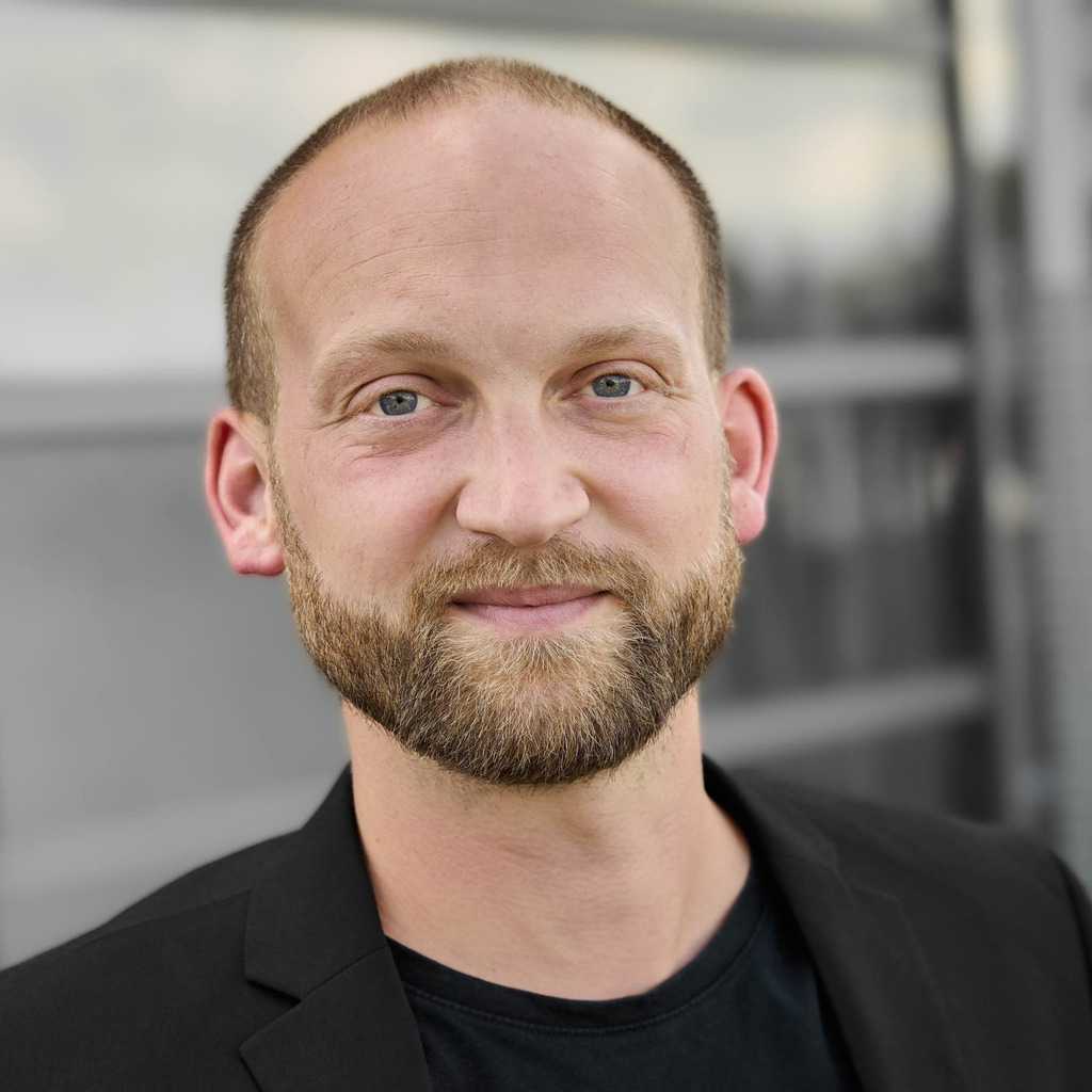 Robin Hübner - Specialist / Product & Project - merTens AG | XING