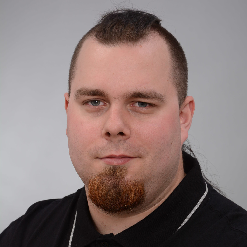 Marc Schwarzenböck - CNC-Polymechanikerin - Zwicker Ag | XING