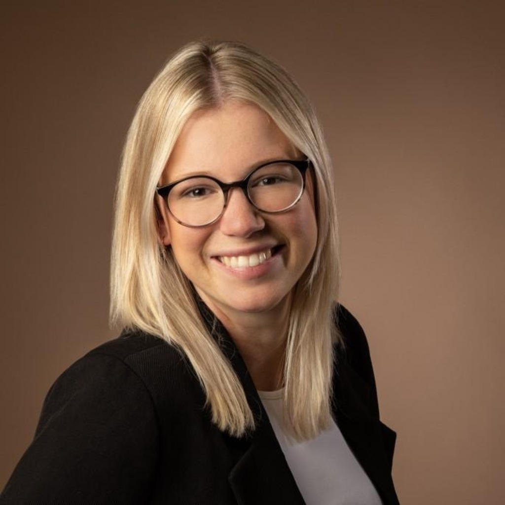 Anna Schotte - Assistenz kaufmännische Geschäftsführung DGL Gruppe ...