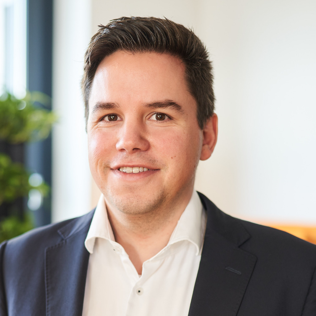 Christoph Schieck - Director - EY-Parthenon | XING