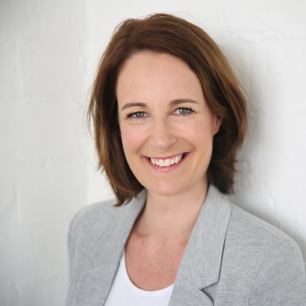 Suttmann aus Hamburg in der Personensuche von Das Telefonbuch