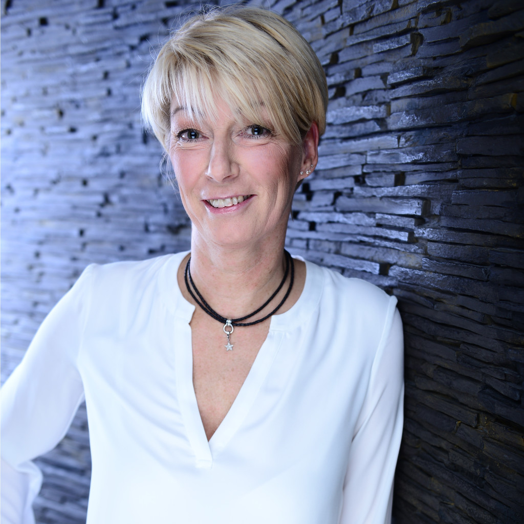 Jennifer Grabowski - Geschäftsführerin - A1-Hydraulics GmbH | XING