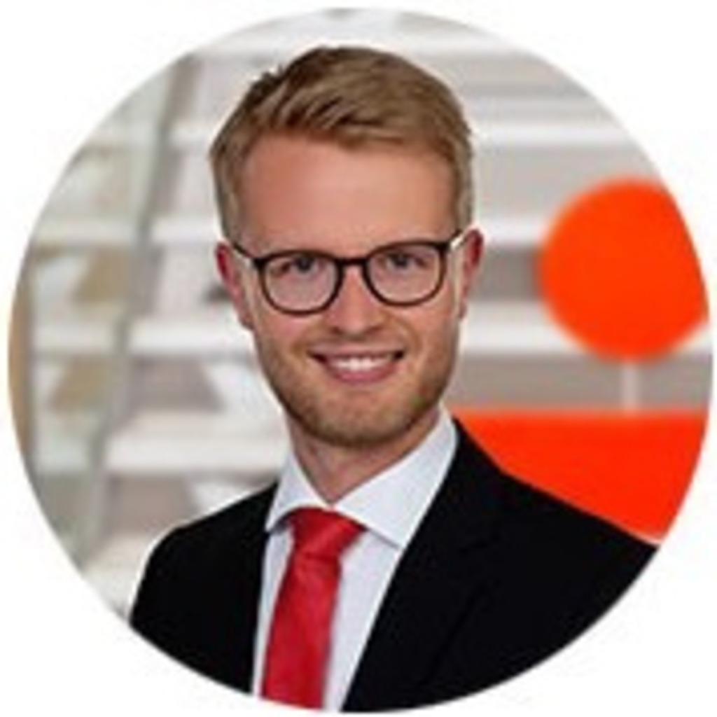 Christoph Nettelbeck - Finance and Management - Frankfurt School of ...