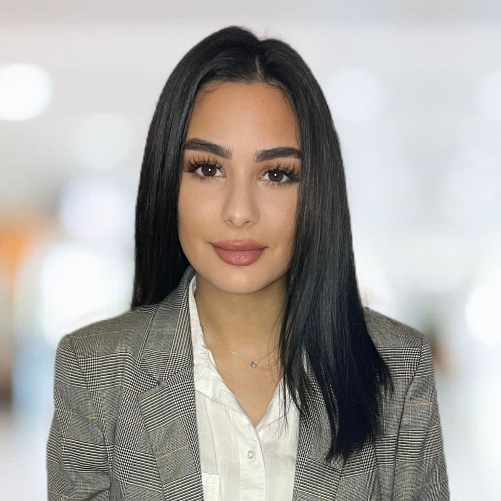 Maria Vani - International Management - IUBH Internationale Hochschule ...