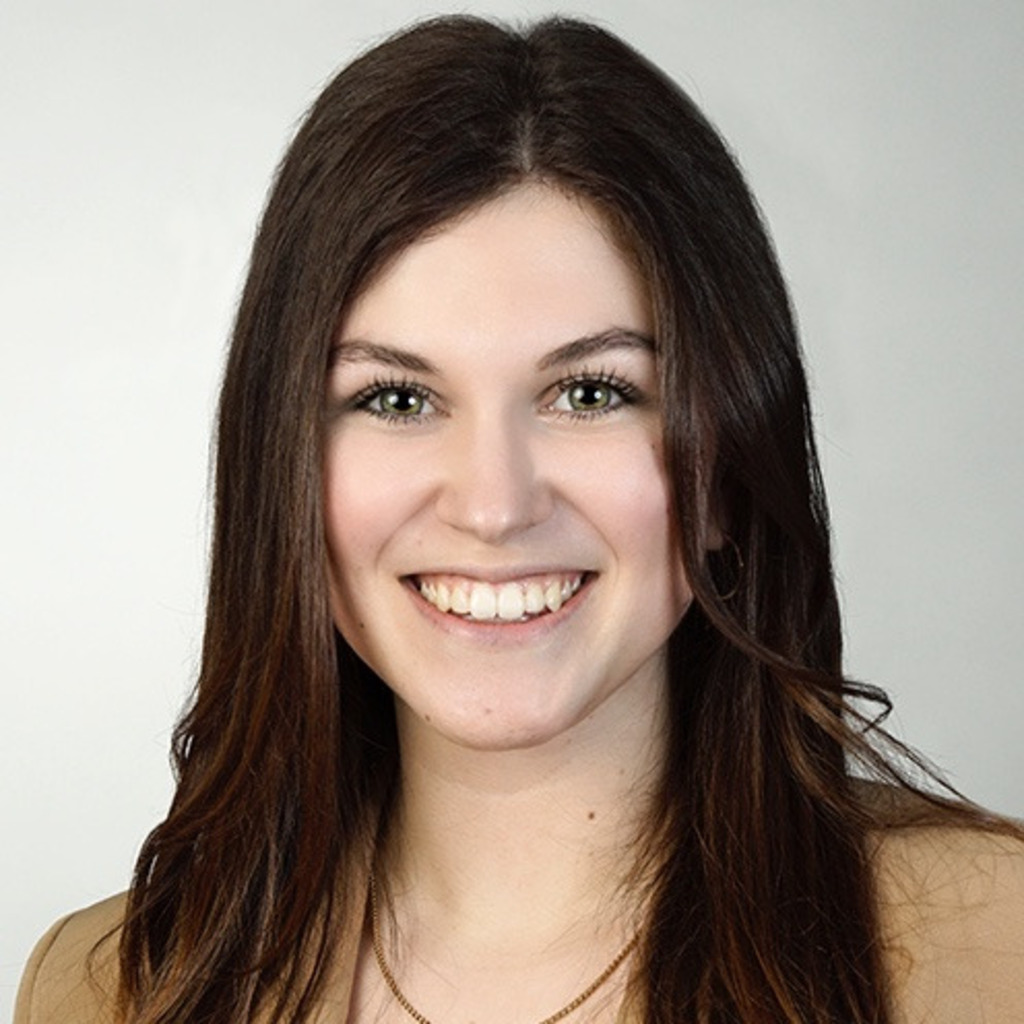 Julia Boll - Projektleiterin Teilnehmermanagement/Registrierung ...