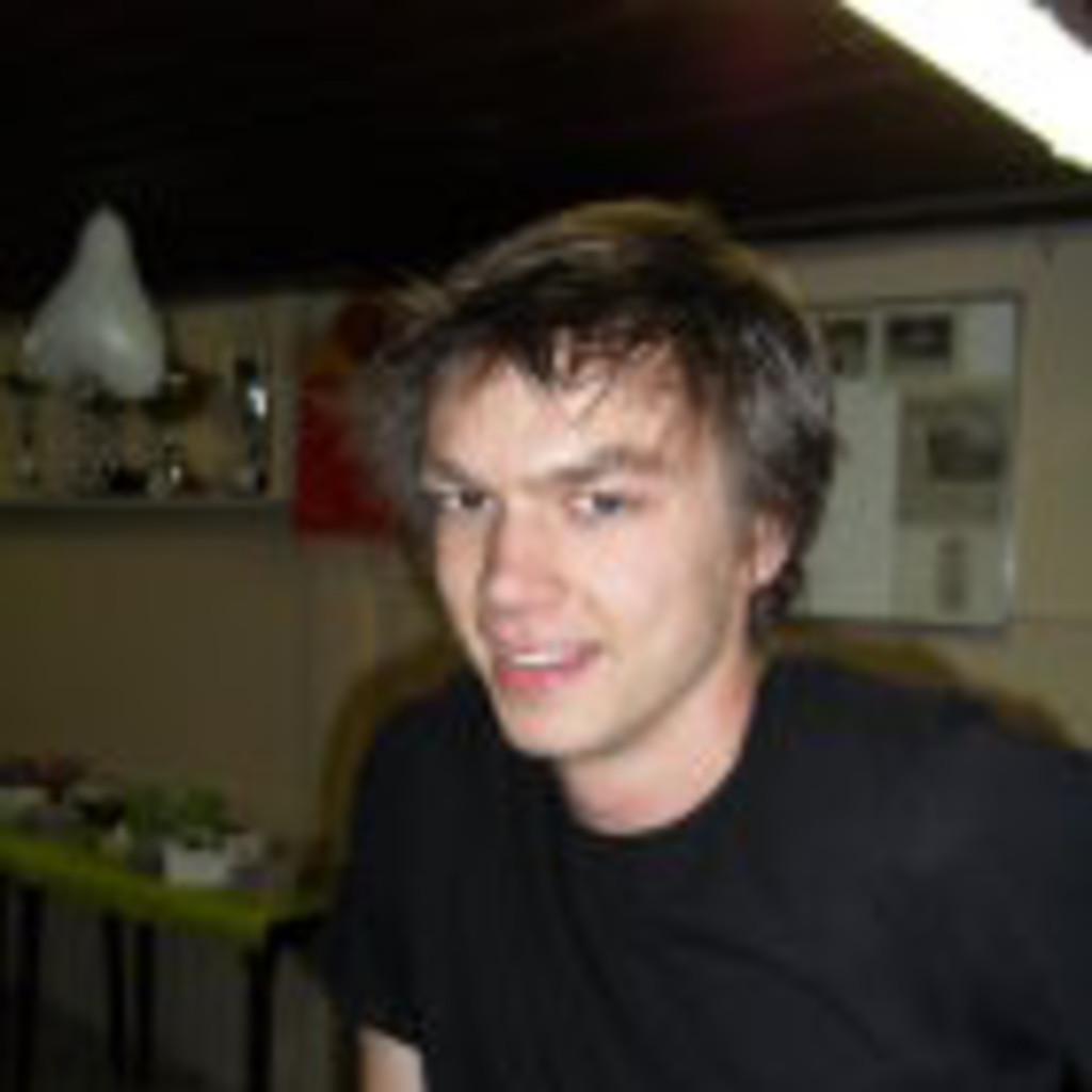 Jeroen Van Baelen - Intern Marketing - Nedschroef Machinery Herentals ...