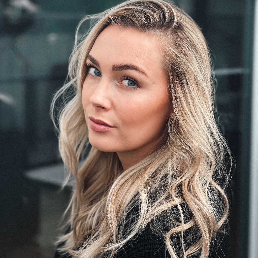 Michelle Fischer - Co-Head Of Social Media/Motion Graphics Designer ... Michelle Fischer - Co-Head Of Social Media/Motion Graphics Designer ...