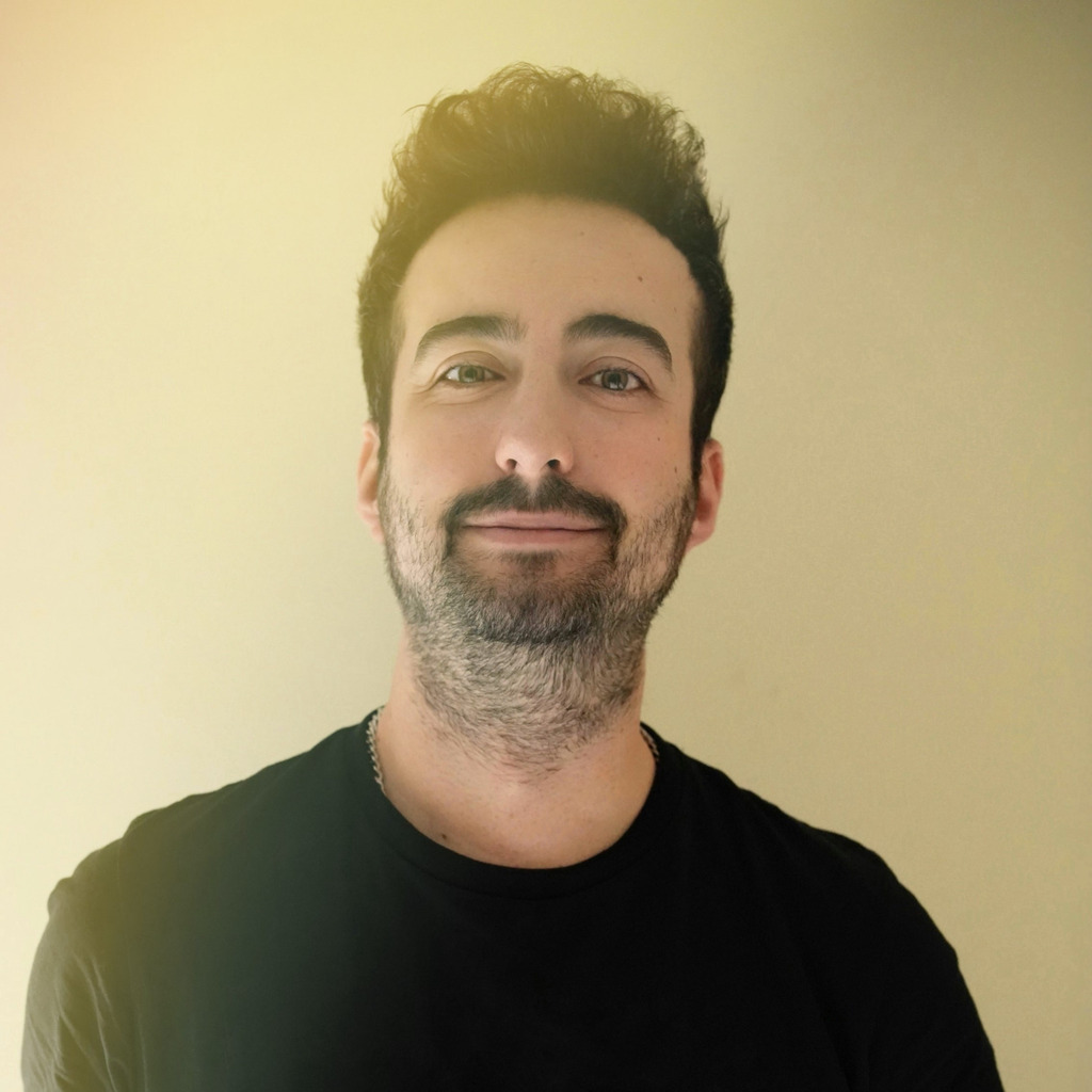 Carlos Melgar García - Translator and Language Service Provider - Carlos Melgar | XING